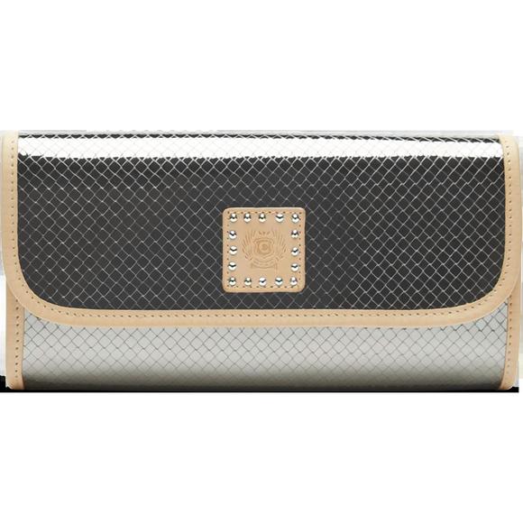 Consuela | Bags | New Consuela Stepped Out Clutch In Kyle | Poshmark